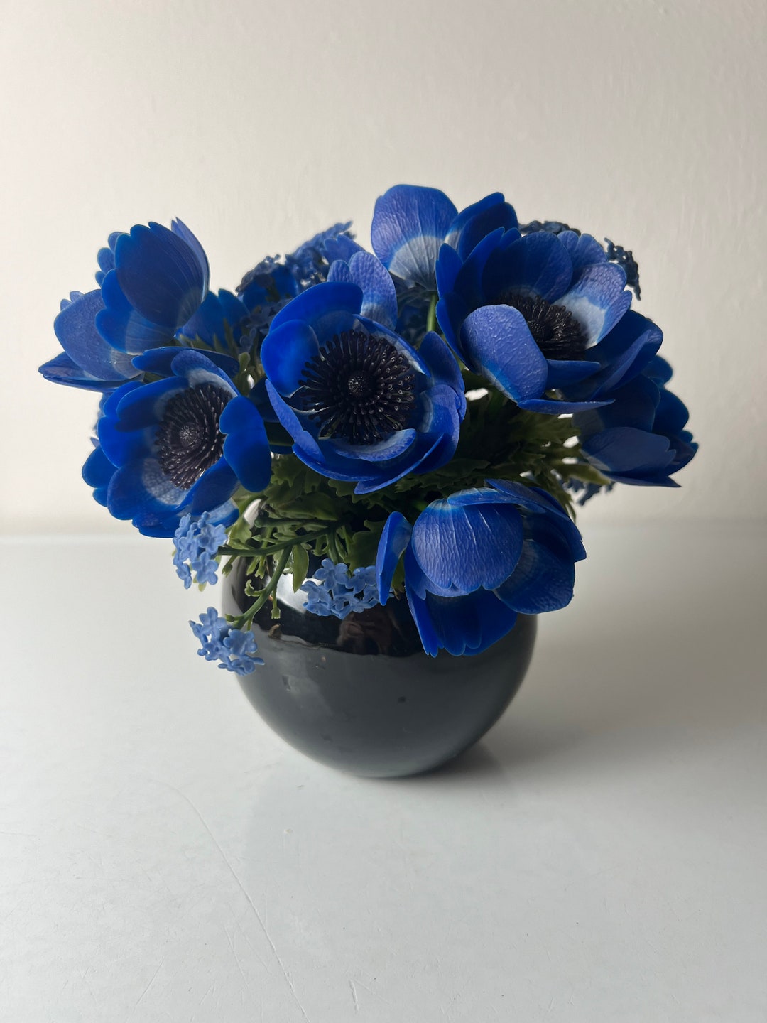 Vintage Plastic Blue Flower Arrangement in Black Glossy Ceramic Vase ...