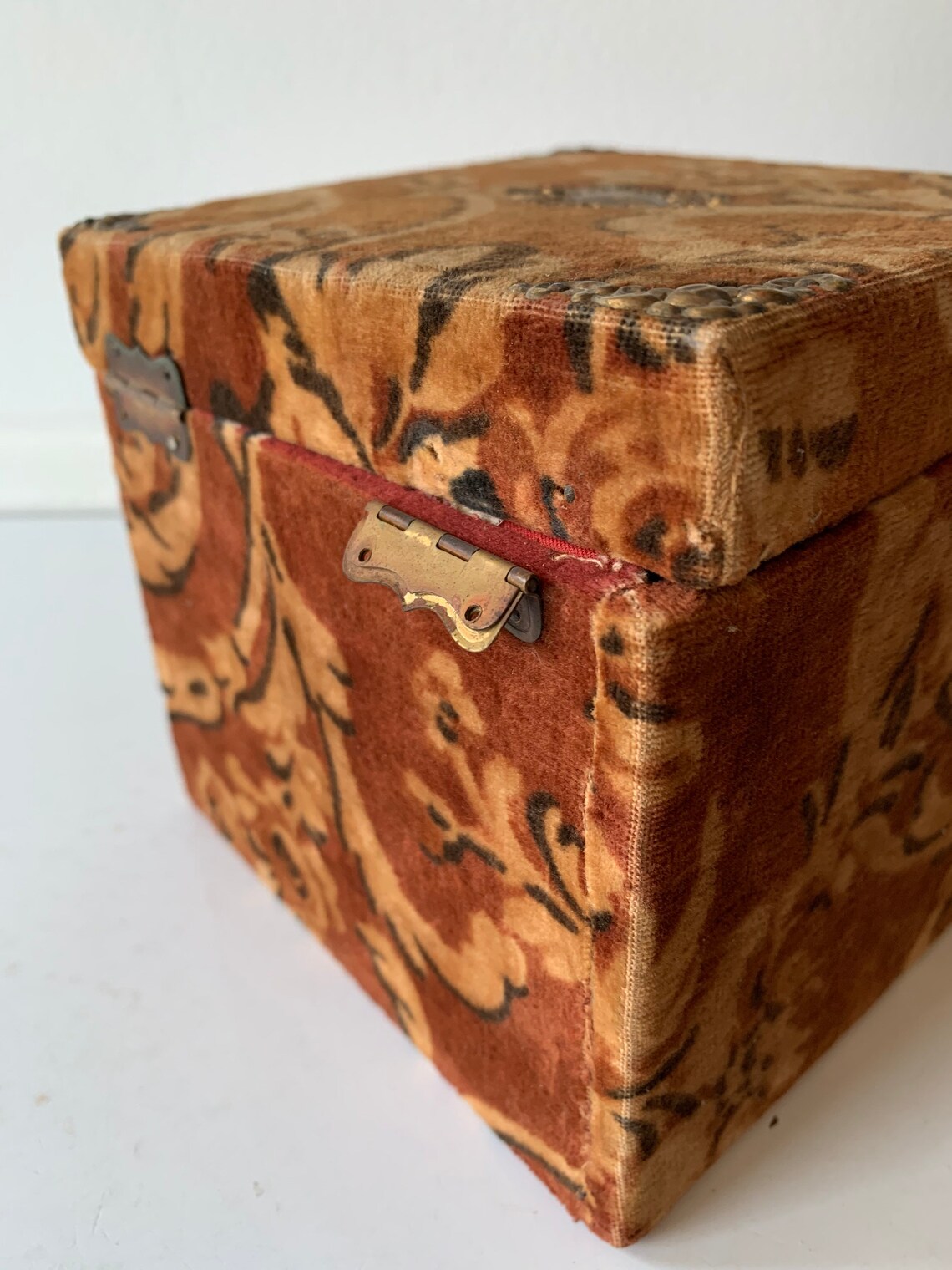 Victorian 6 Inch Velvet Collar Box/antique Cuff and Collar - Etsy