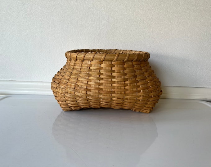 Beautifully Crafted and Shaped 10 Inch Unique Basket/unique Well Made ...