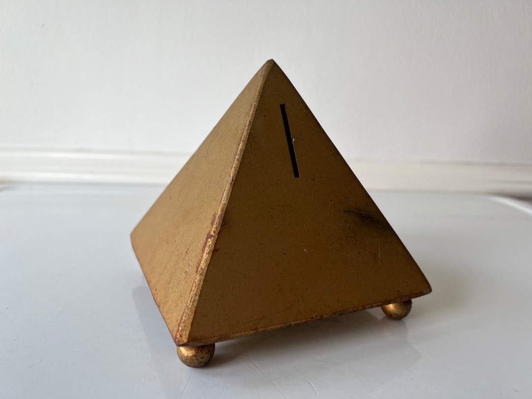 Fantastic Heavy Duty Metal Pyramid Piggy Bank Footed/footed Metal Piggy ...