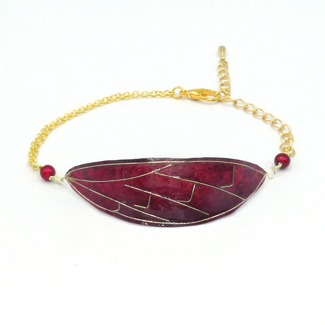 Bracelet - Japanese Paper Cicada Wings "itajime-zome Washi" - Red - Golden Chain - Etsy
