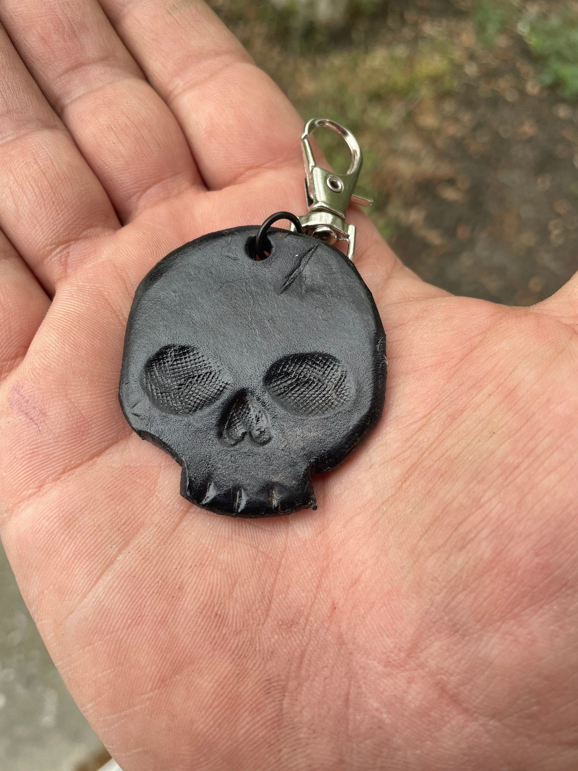 Leather Skull Keychain - Etsy