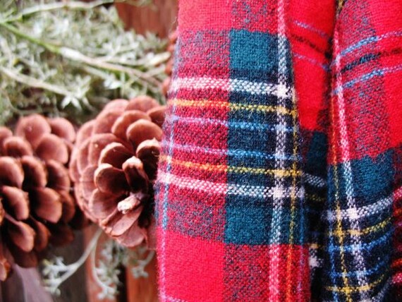 Women's Red Christmas Plaid Wool Pendleton 49er Jacke… - Gem