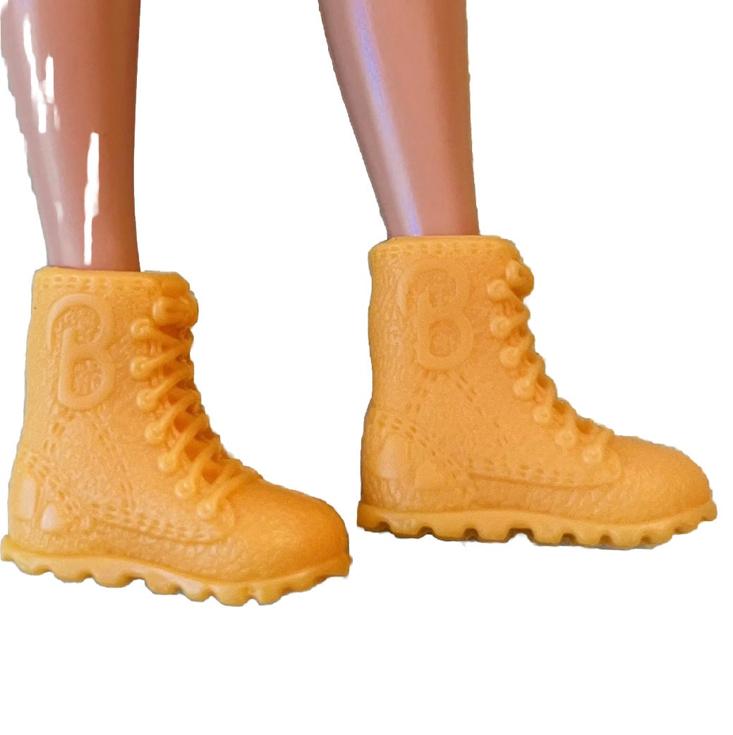 Vintage Barbie Little Extras Sporty Shoes Doll Hiking Boots Yellow B ...