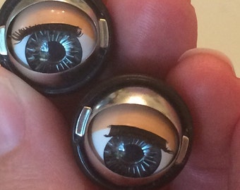 Where to buy doll eyes store