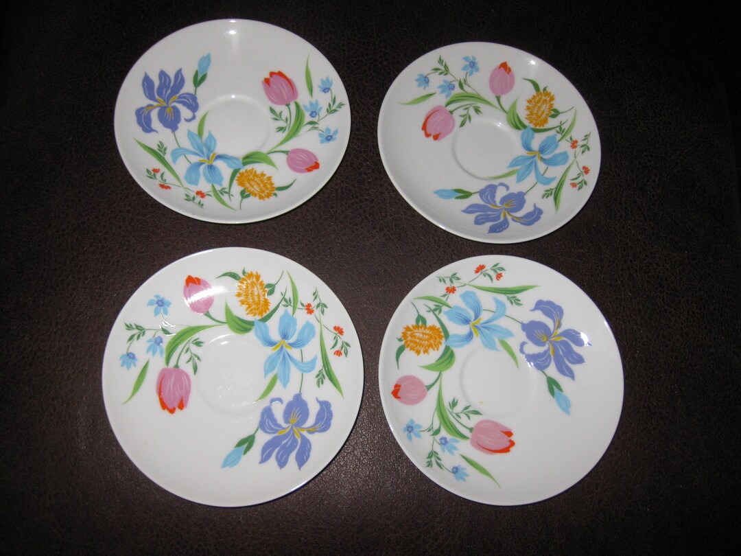 HEINRICH GERMANY (4) Saucers 5 3/4" Across Ring for Cup in Middle 1 3/4 ...