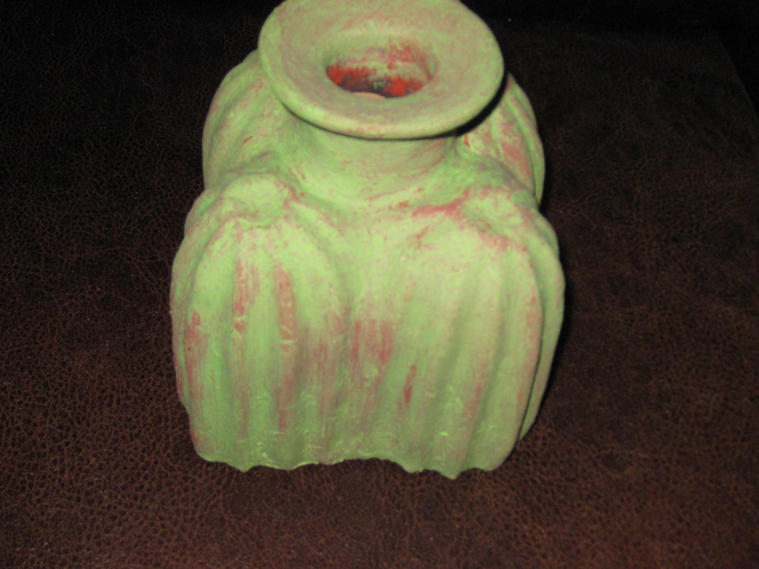 POTTERY VASE JAR Four Corn Shaped Corners 7 1/4" High 5 1/4" Across ...