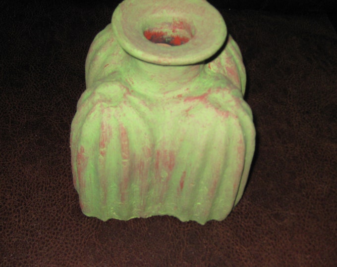 POTTERY VASE JAR Four Corn Shaped Corners 7 1/4" High 5 1/4" Across ...