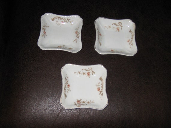 JOHN MADDOCK & SONS England Royal Vitreous Three Smal… - Gem