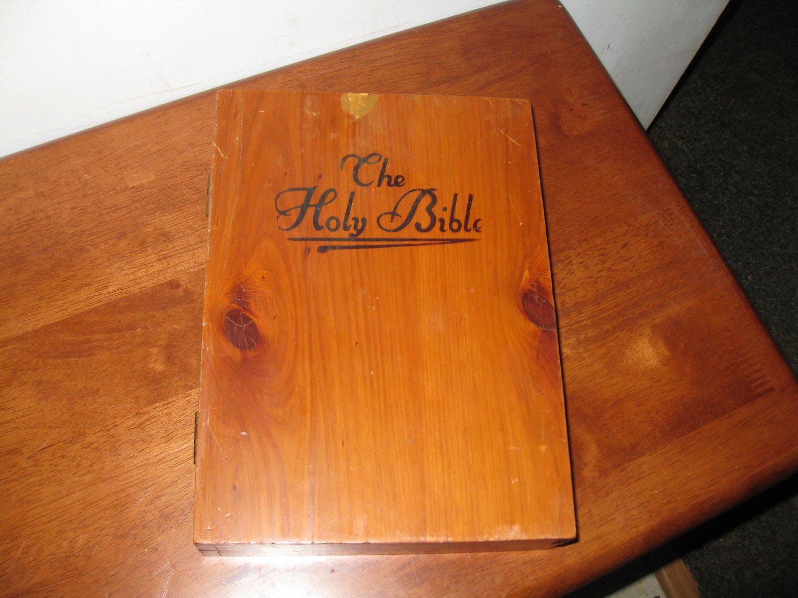Vintage Cedar Bible Storage Box & Bible 9 1/4 X 6 - Etsy