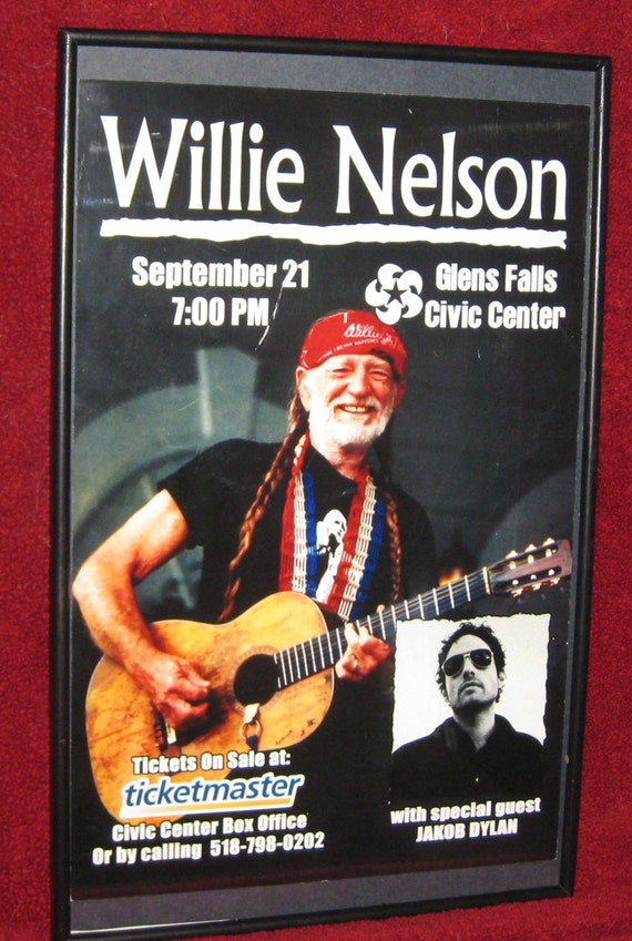 WILLIE NELSON PERFORMANCE Poster Framed in Black Wood Frame | Etsy