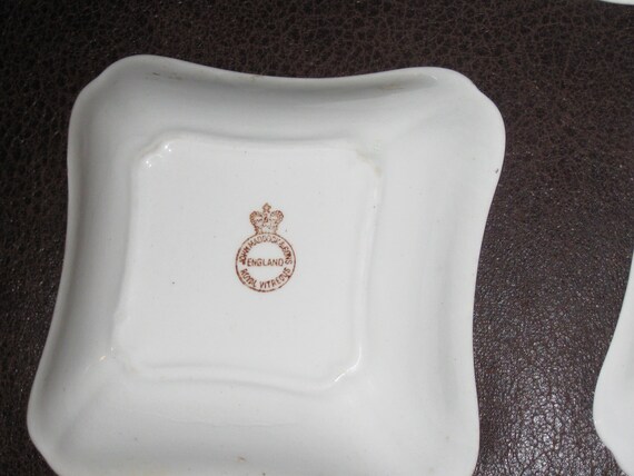 JOHN MADDOCK & SONS England Royal Vitreous Three Smal… - Gem