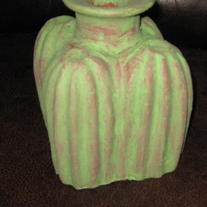 POTTERY VASE JAR Four Corn Shaped Corners 7 1/4" High 5 1/4" Across ...