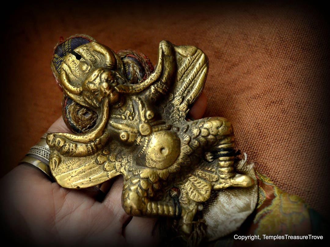 Nepalese Garuda Deity Wall Hanging/vehicle Mount of the Hindu God ...