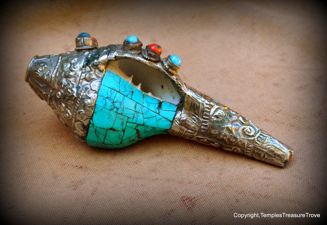 Vintage Dung-dkar Tibetan Conch Shell Repousse Silversilver - Etsy