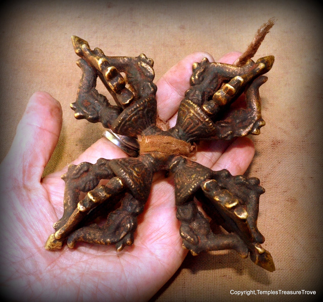 Tibetan Buddhism Ritual Vajra Dorjeantique Bronze Dorjevajra Dorje ...