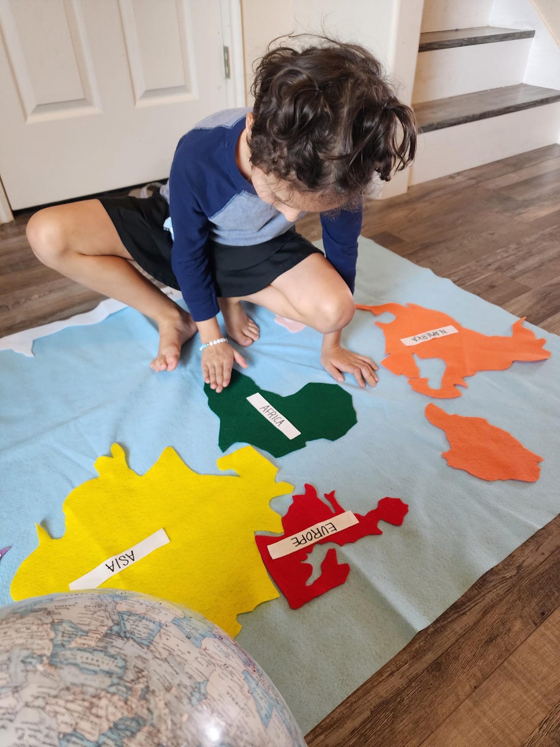 Felt World Map Wall Hanging: Montessori Continent Learning ...