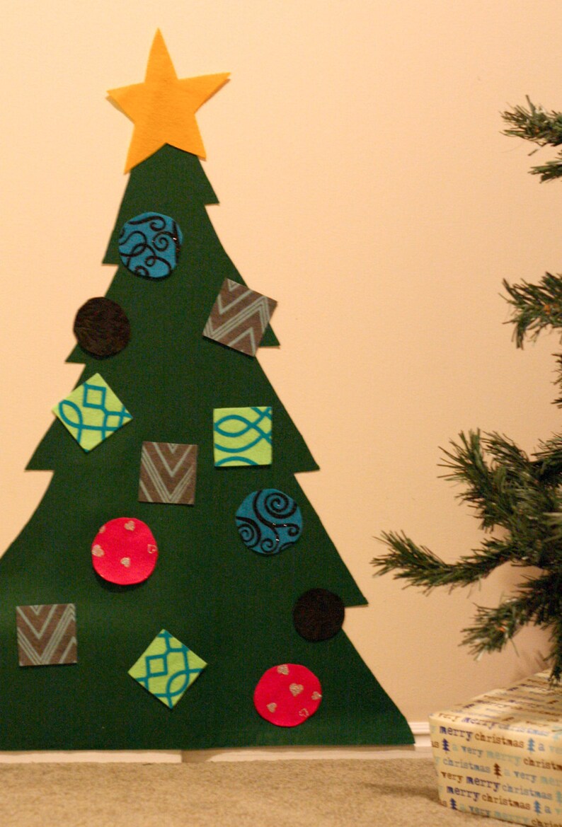 Felt Tree Christmas Wall Activity for kids. Includes command | Etsy