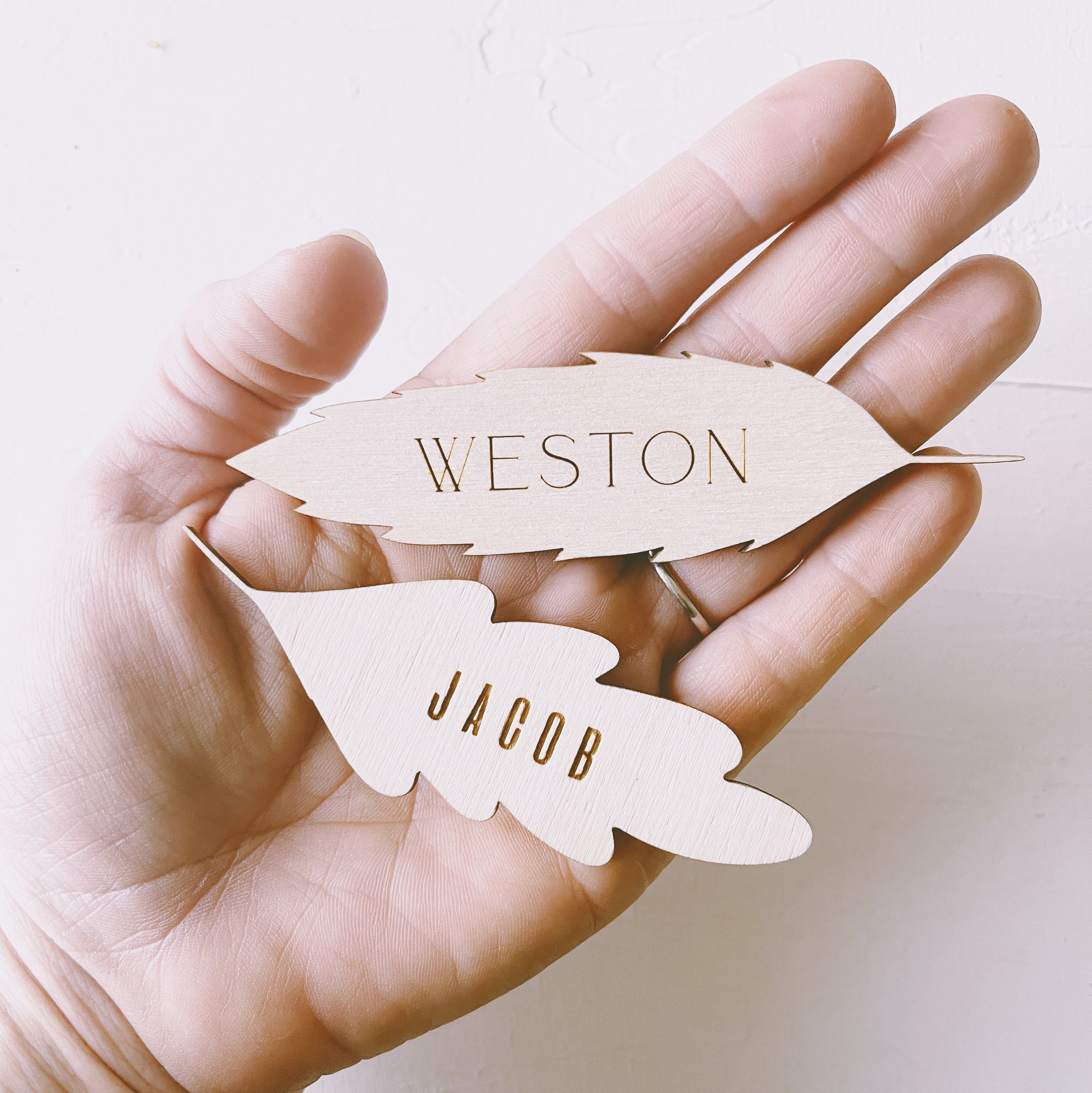 Wooden Personalized Name Tags. Custom Leaf Design Name Tags. Table ...