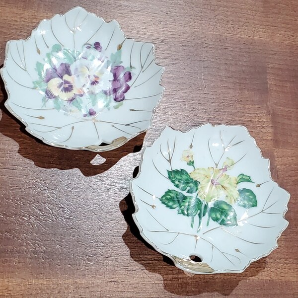 Vintage Violet Dish - Etsy