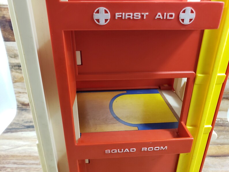 Playskool Rescue Center 1973 Vintage Toy | Etsy