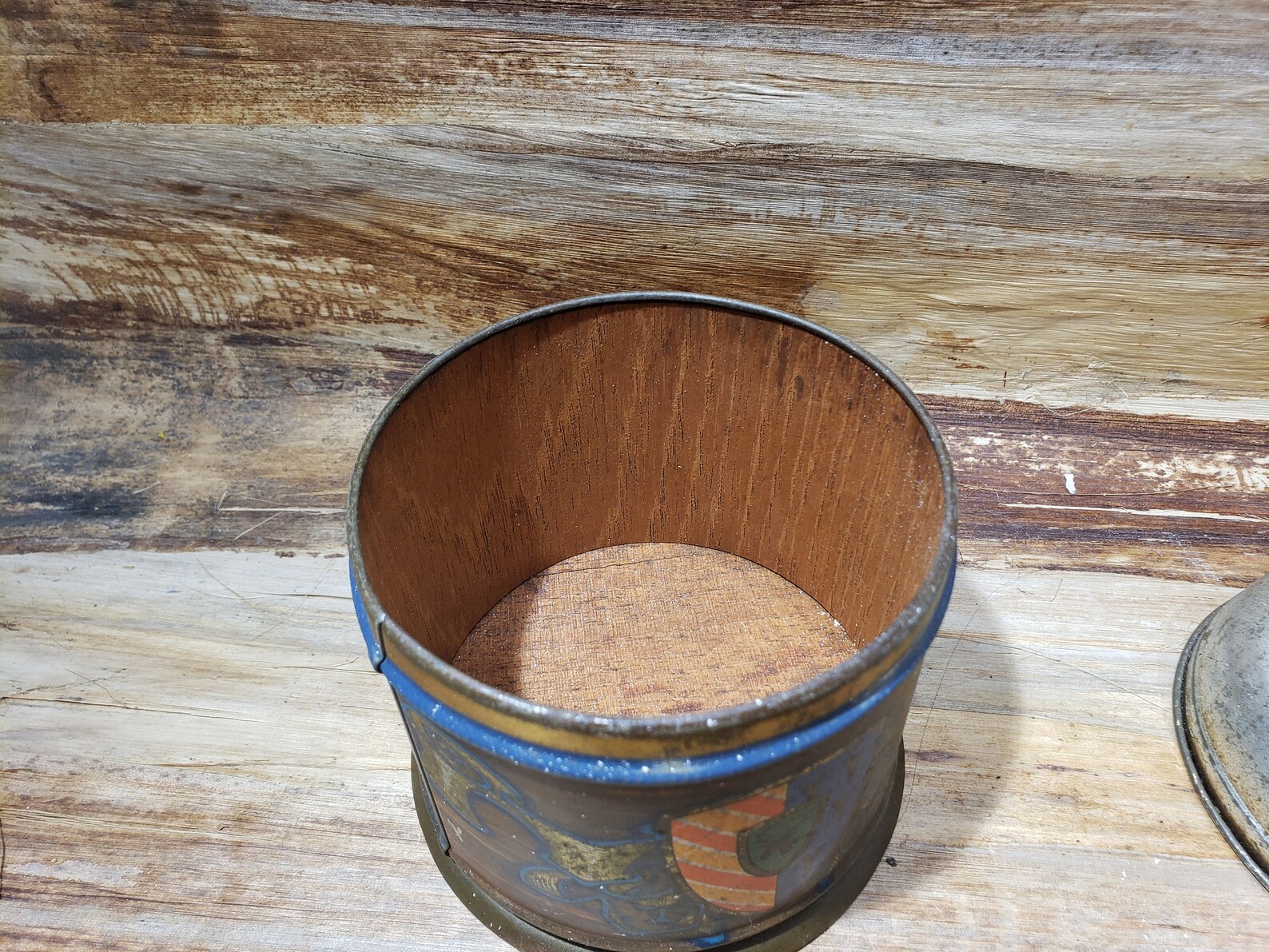 Rusty and Crusty Vintage Tin, Canister, 1940s - Etsy