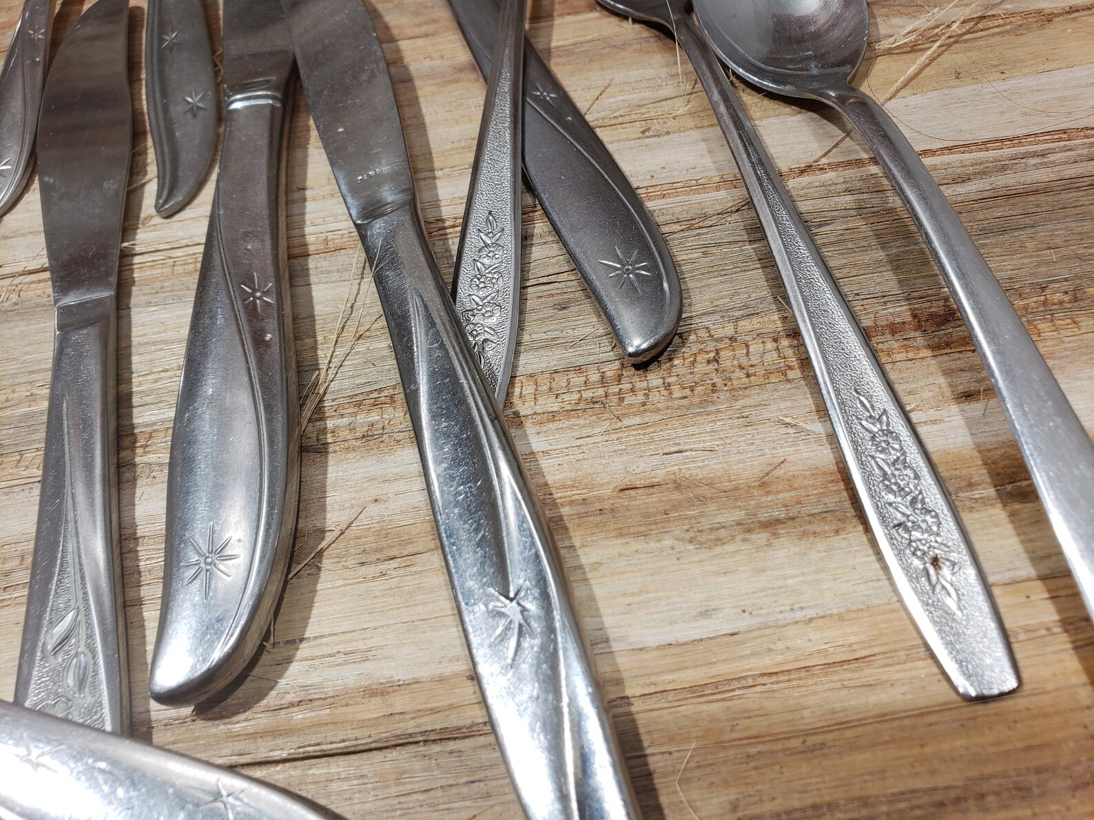 20 Pieces of Mismatch Mid Century Flatware - Etsy