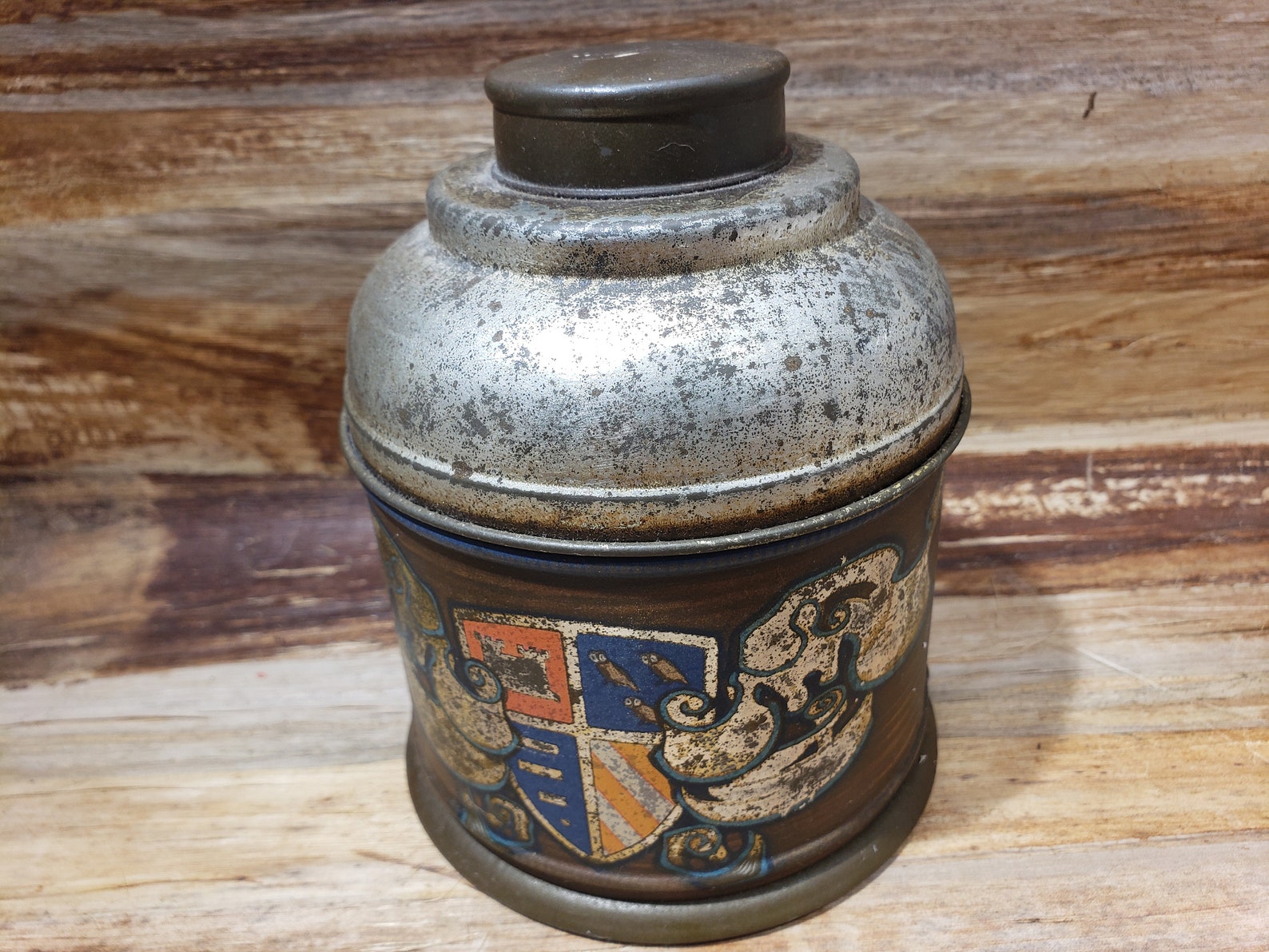 Rusty and Crusty Vintage Tin, Canister, 1940s - Etsy