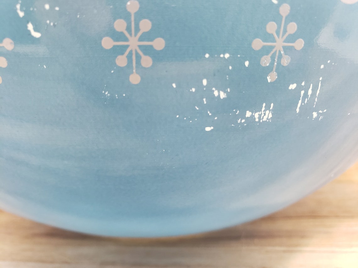 Large Pyrex Blue Snowflake 444 Vintage Pyrex | Etsy