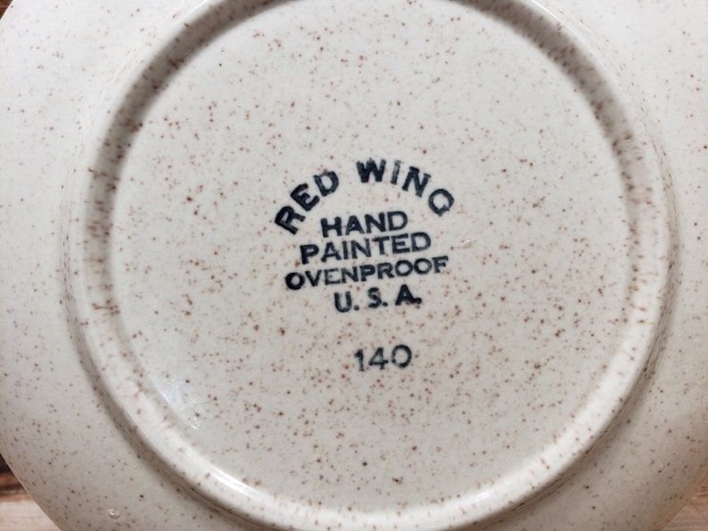 Red Wing Bird Plate , 1970s Vintage Bird Plate - Etsy