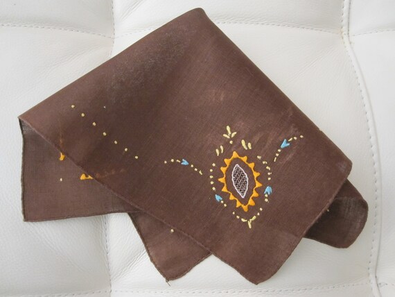 1930s BROWN EMBROIDERED Hand Stitched Handkerchief - Gem
