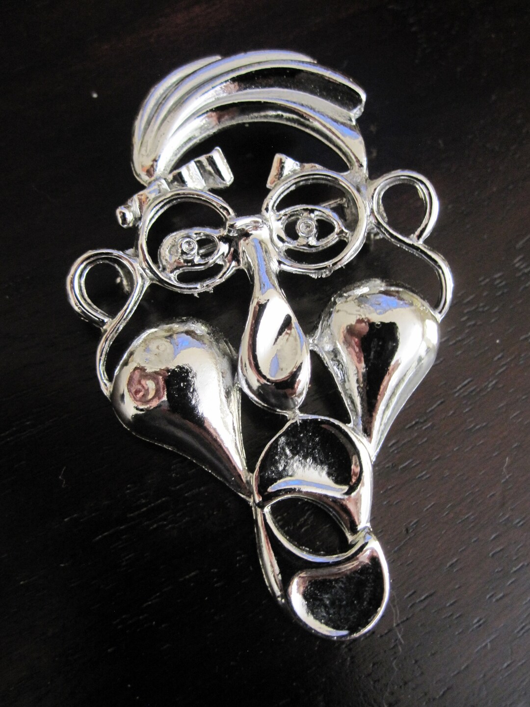 SILVER FACE BROOCH - Etsy