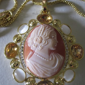 AMEDEO ITALIAN CAMEO Necklace - Etsy