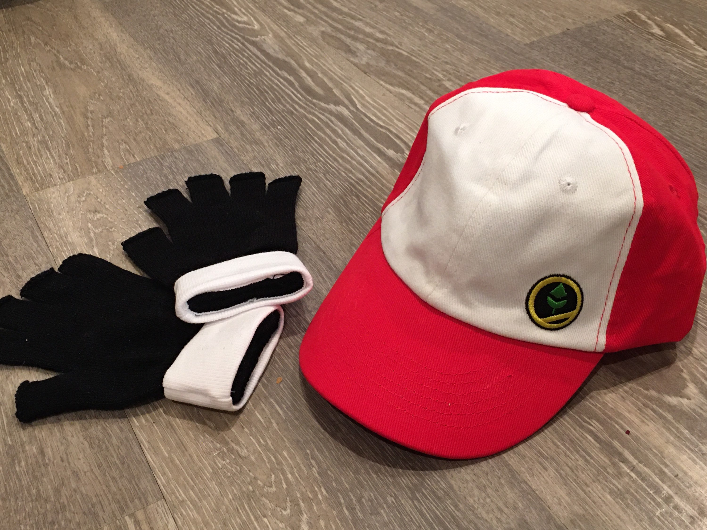 POKEMON GO Trainer RED Embroidered Hat & Glove Set Adult | Etsy