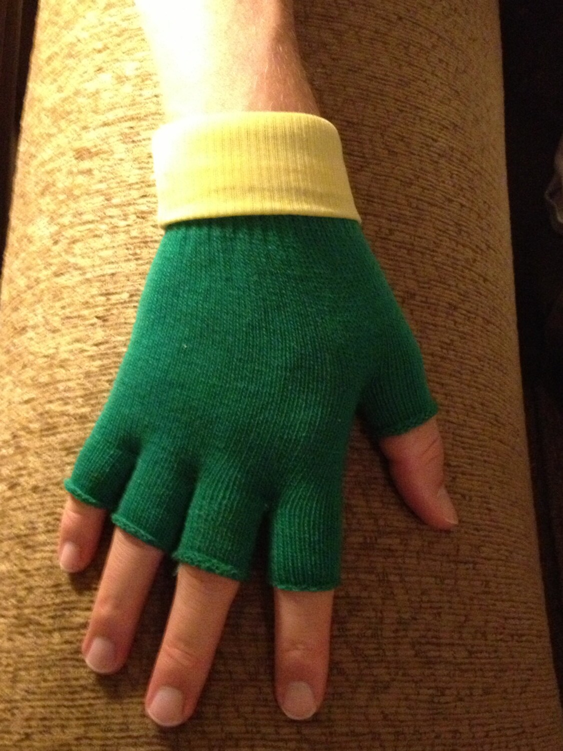 Pokemon Ash Ketchum Trainer Hat & Gloves Set - FAST SHIP Fingerless ...