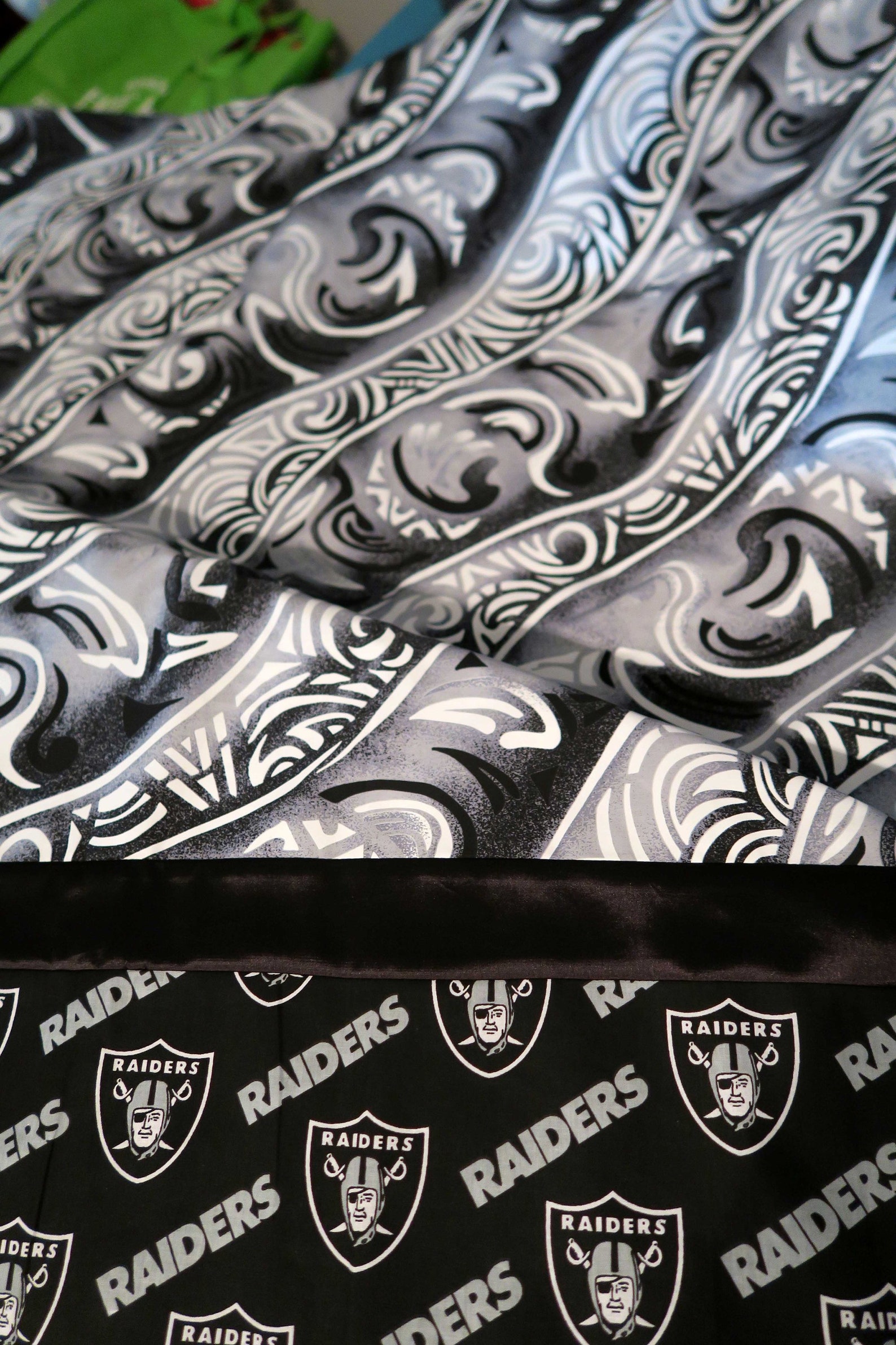 Tablecloth NFL Sports Theme You Pick Size & Team official NFL - Etsy