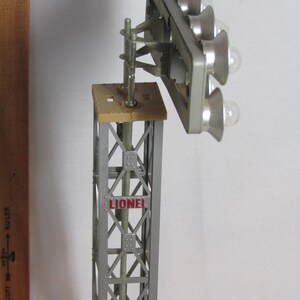 Vintage Lionel 8 Light Electrified Tower No 195 O Gauge Train Scale RR ...