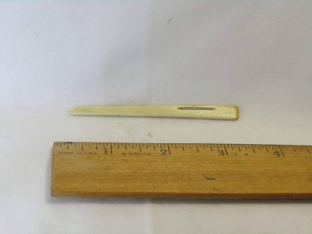 Vintage Bone Needle for Ribbon Weaving - Etsy