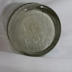 Vintage Red Fox Beverages Ginger Ale Co. Providence, RI. Reg. Cont. 7 1 ...