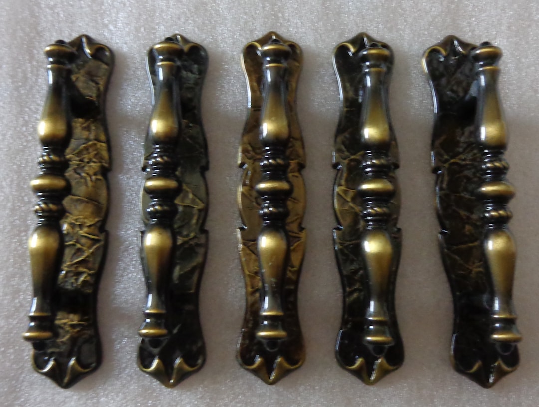 Set of 5 Handles & Back Plates, Carriage House Antique Brass - Etsy