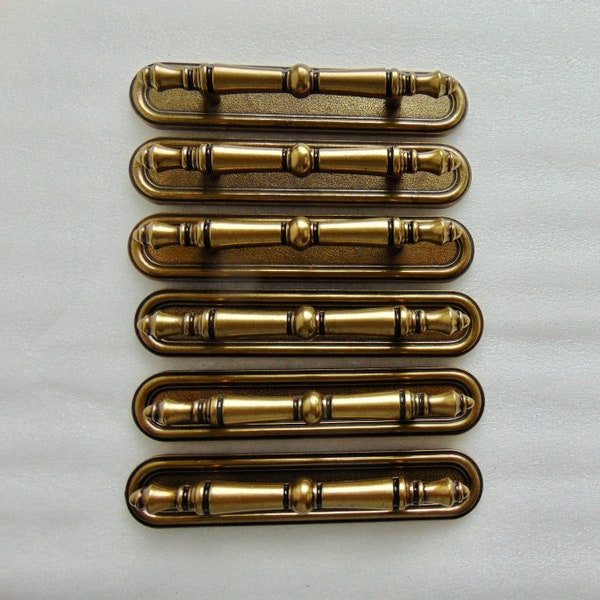 Vintage Drawer Pulls and Back Plate - Etsy