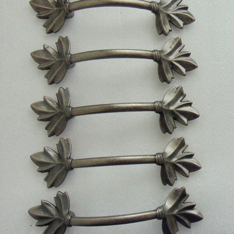 Leaf Drawer Pulls - Etsy