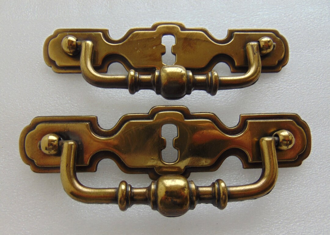 Vintage 2 Large Antique Brass Cabinet Dresser Drawer Handles Pulls 4.25 ...