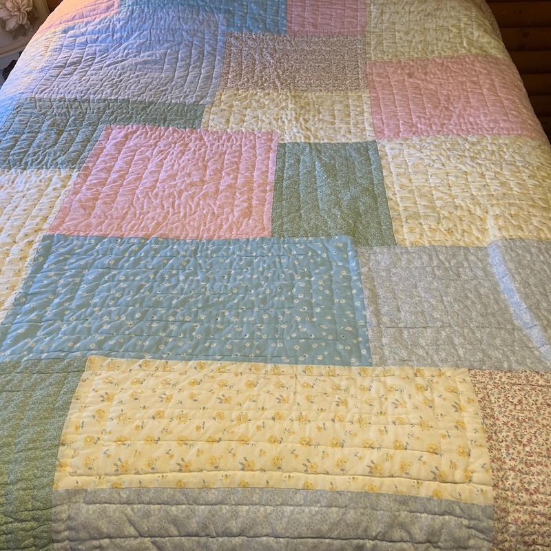 Pastel Quilt - Etsy