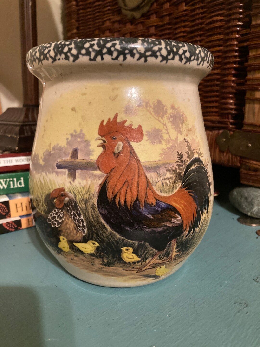 Casey Pottery 1997 Rooster With Hen and Chicks Splatterware Rimmed ...
