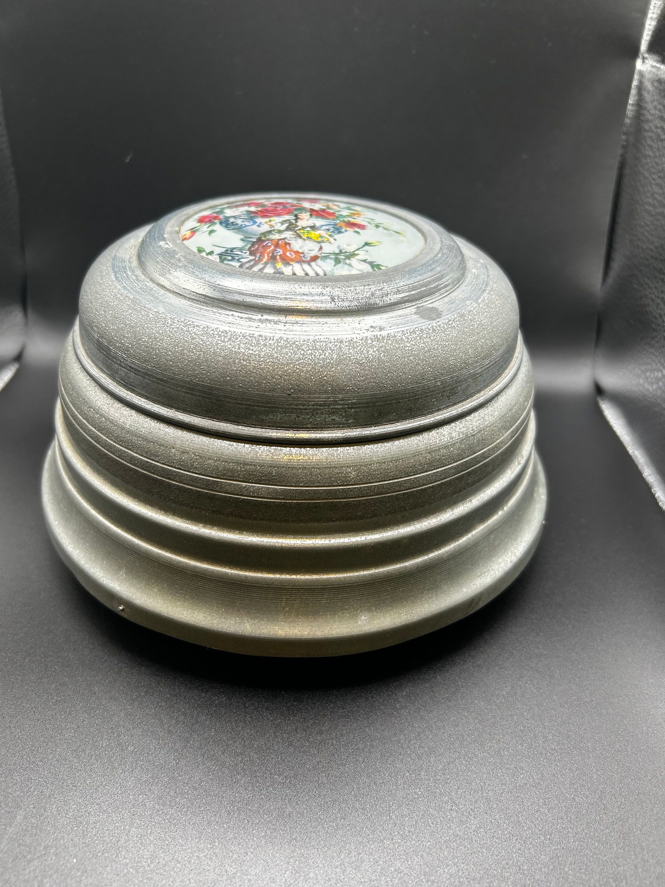 Vintage Aluminum Musical Powder Box - Etsy