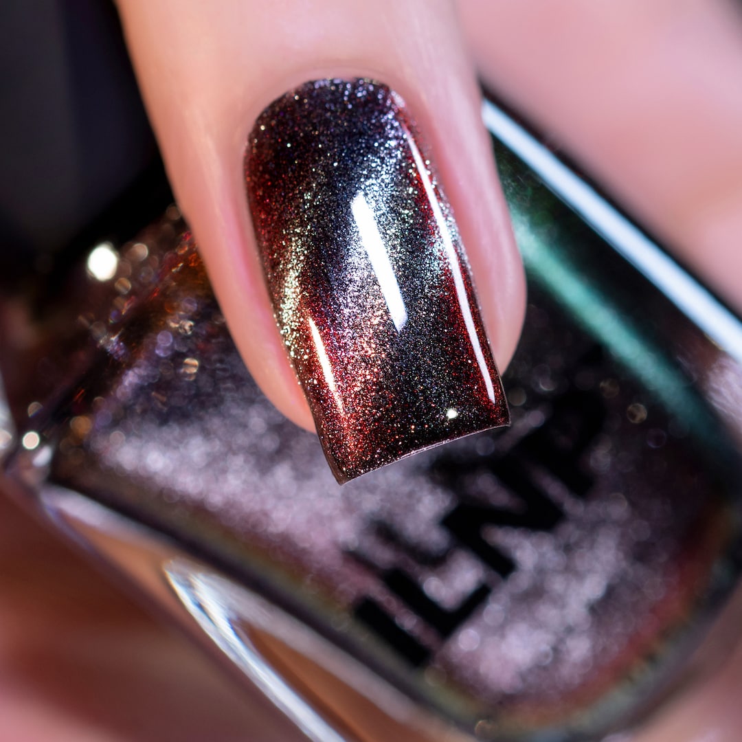 Dark Matter - Black to Red Magnetic Nail Polish - Etsy