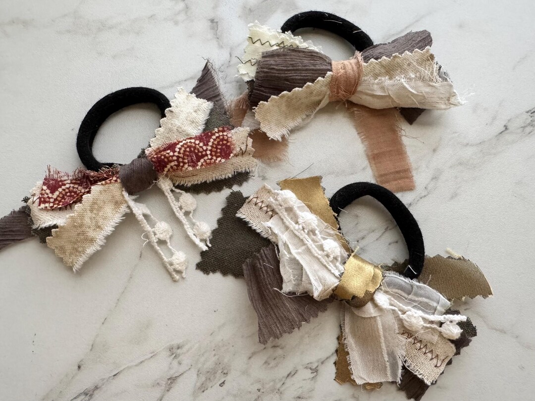 Scrappy Fabric Bow Hair Ties: Shabby Chic Mason Jar Embellishments ...