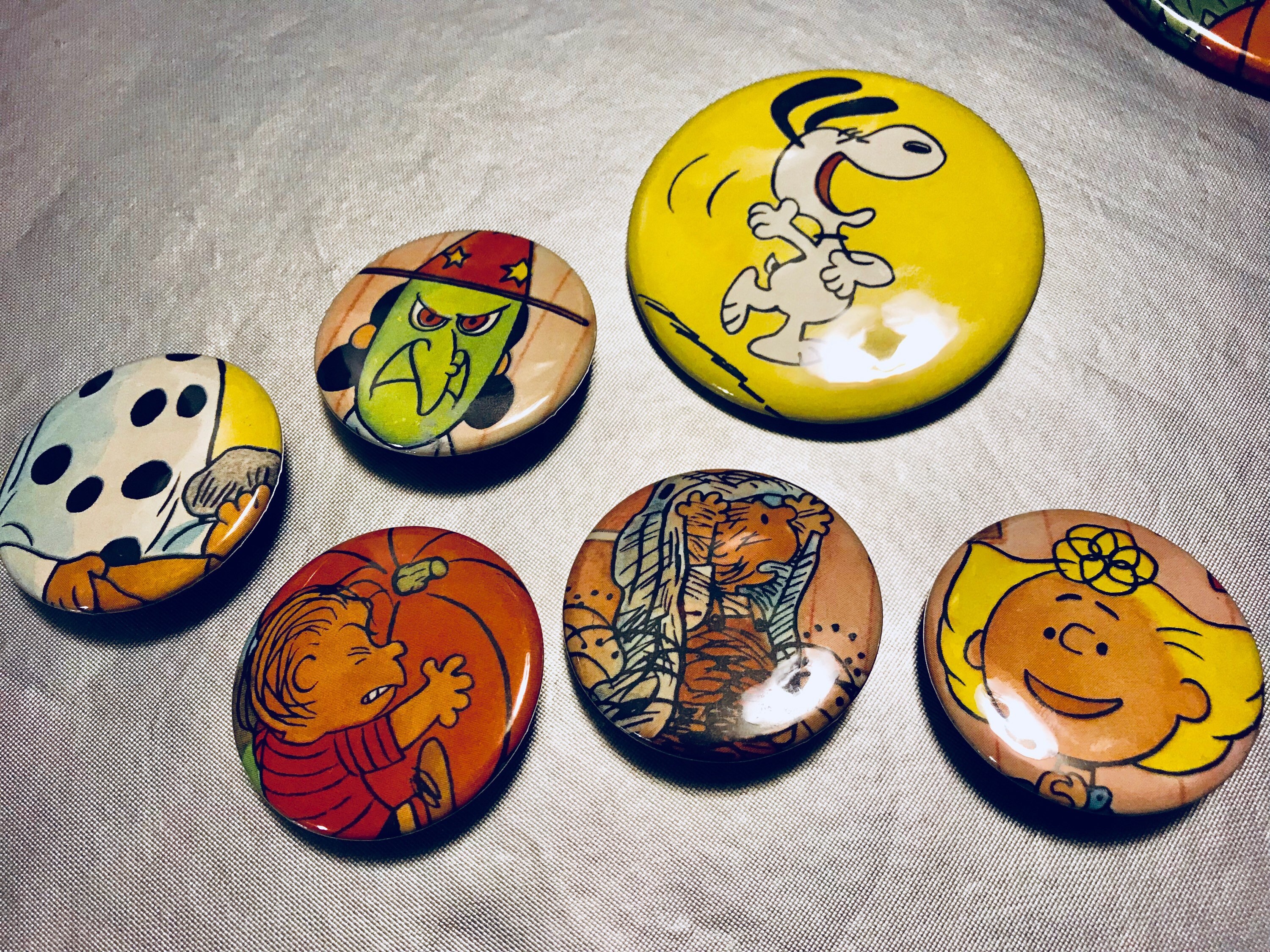 9 Peanuts The Great Pumpkin pinbacks and magnet with repurposed images ...