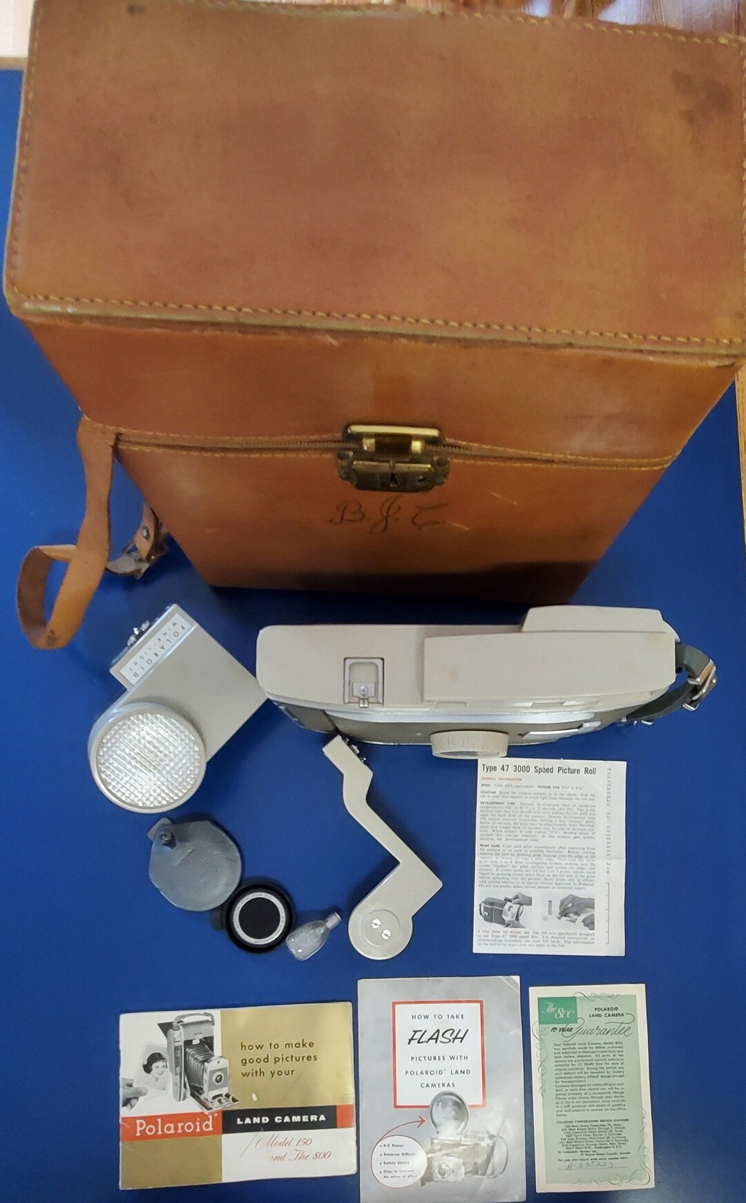 Vintage 1950s Polaroid Land Camera Model 800 and Case - Etsy